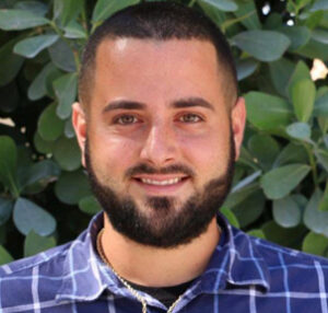 The Team/Contact Us - Breakthrough Miami